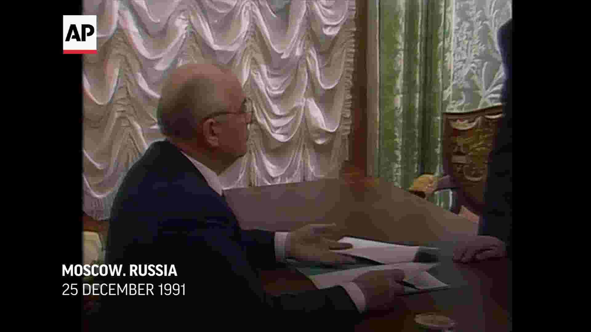 Gorbachev resignation 30 years ago marked USSR's end - Utica Phoenix
